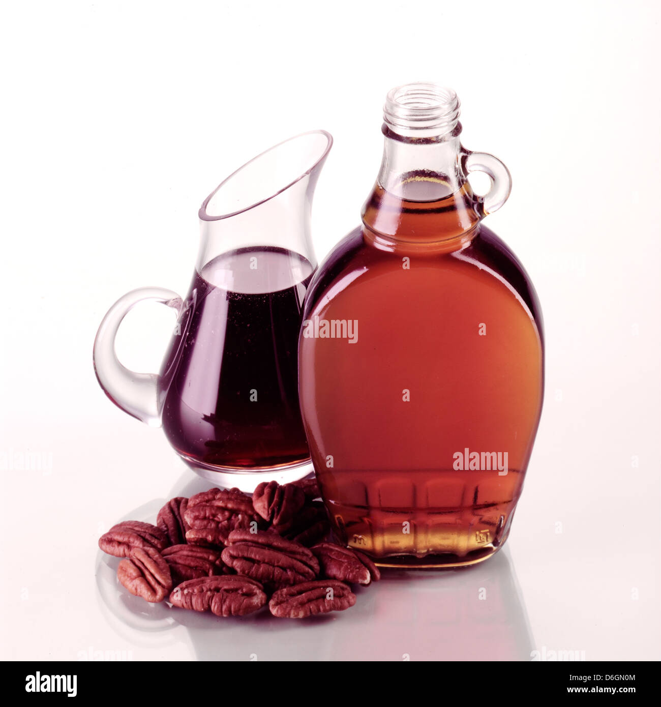 Light sugary syrup hi-res stock photography and images - Alamy