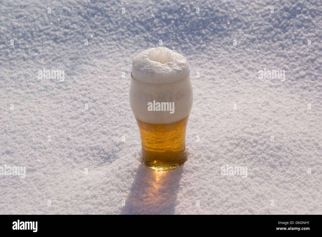 Beer stands hi-res stock photography and images - Alamy