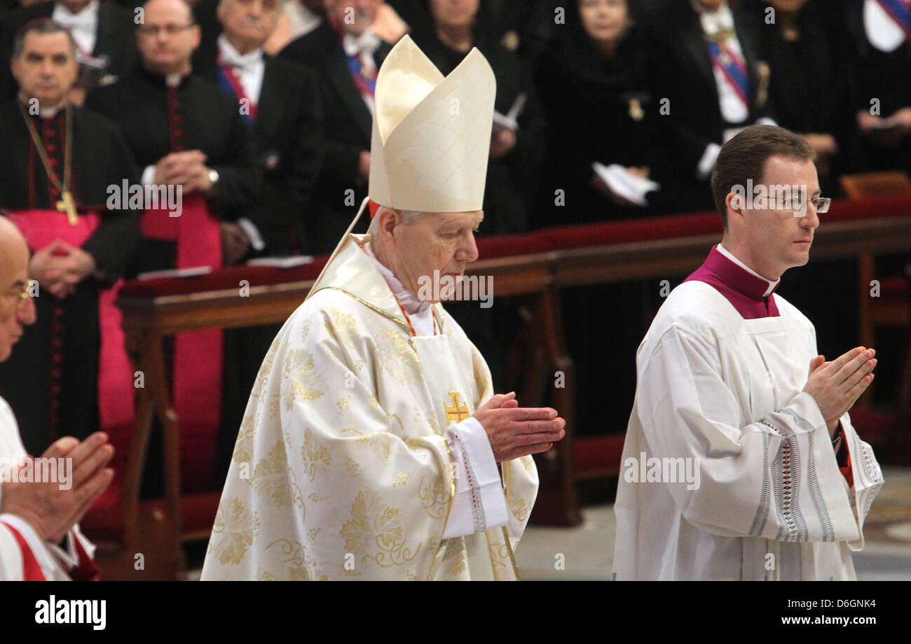 Cardinal Karl Josef Becker (M) celebrates a mass in St. Peter's ...