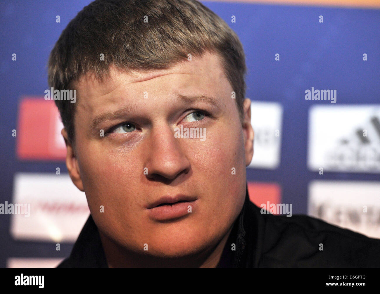 Russian heavyweight boxer alexander povetkin hi-res stock photography ...