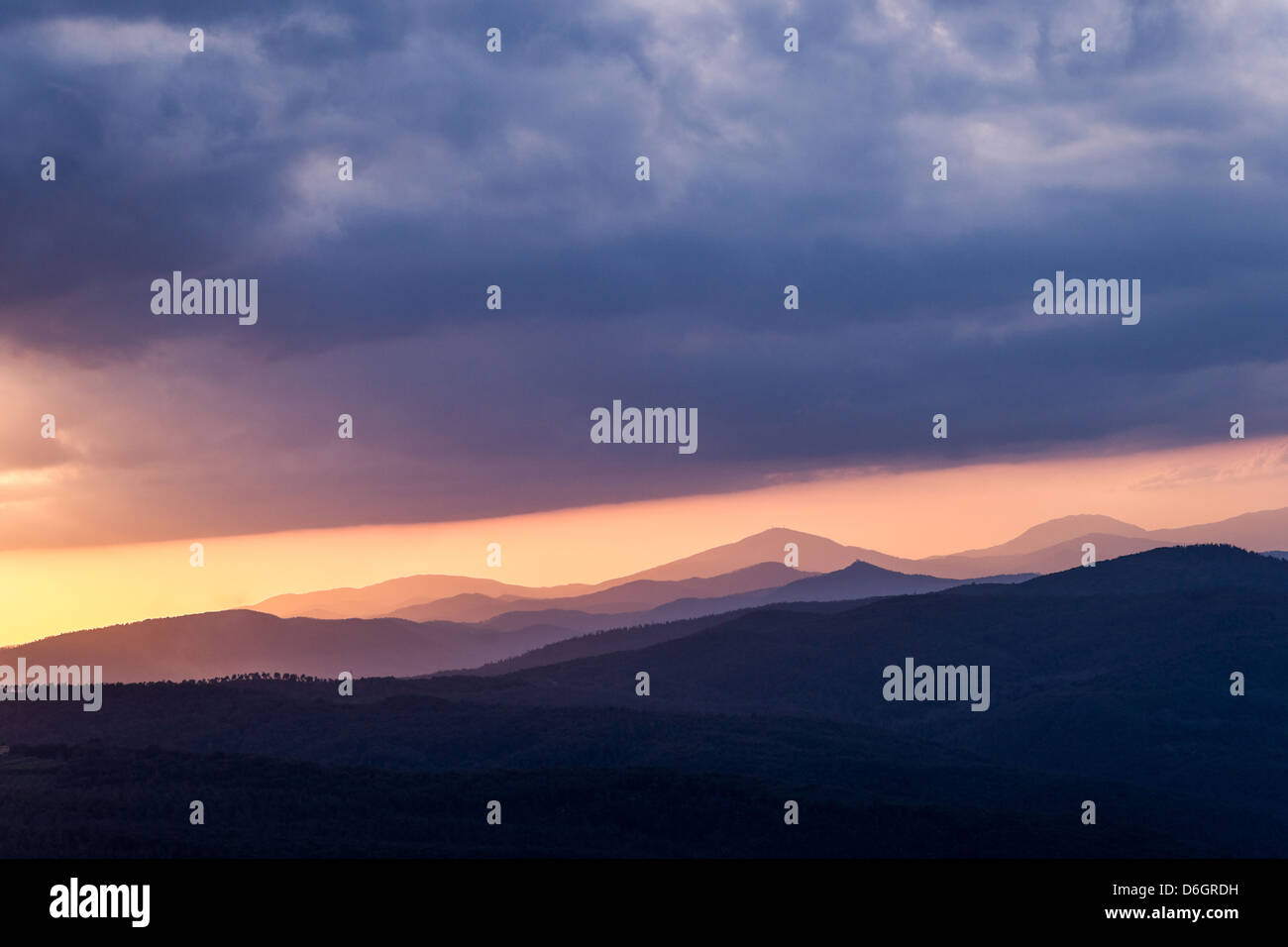 Horizontal landscape landscapes hi-res stock photography and images - Alamy