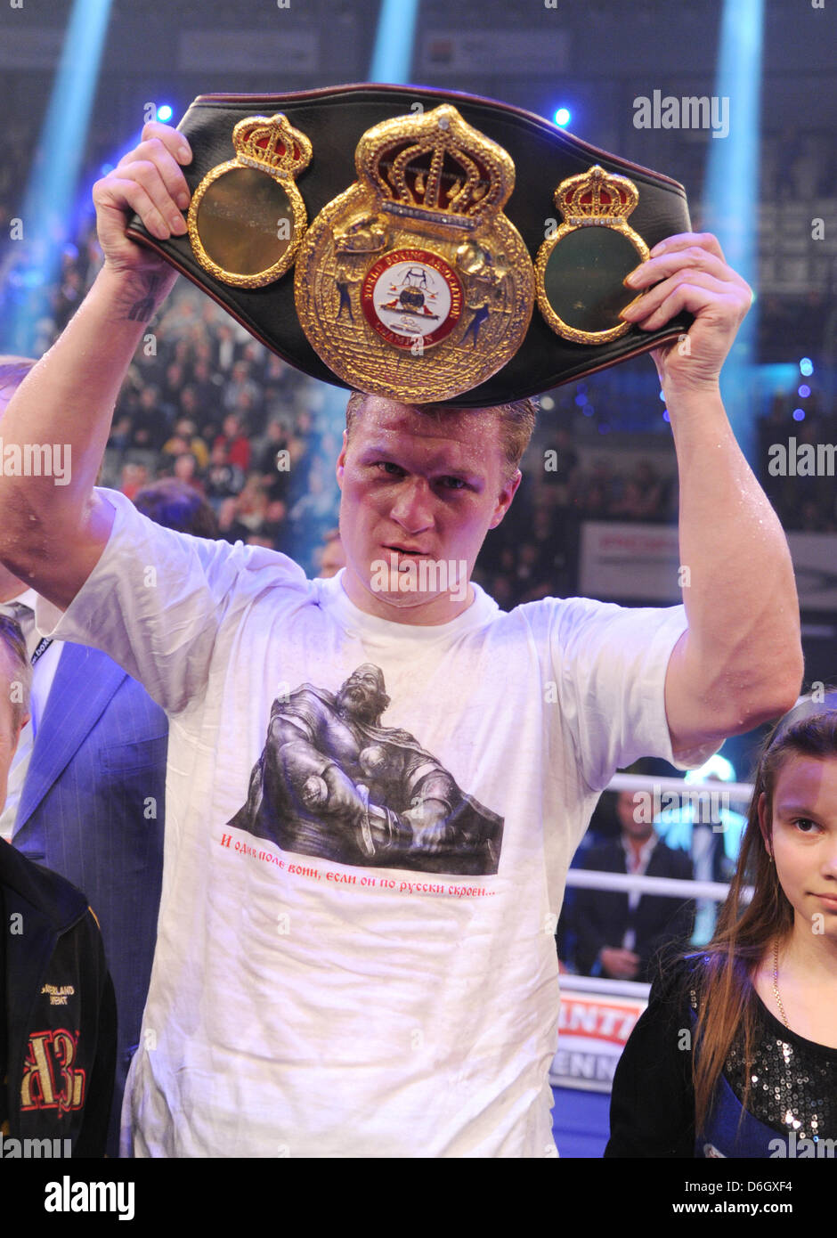 Russian boxer Alexander Povetkin wins the WBA world heavyweight boxing ...