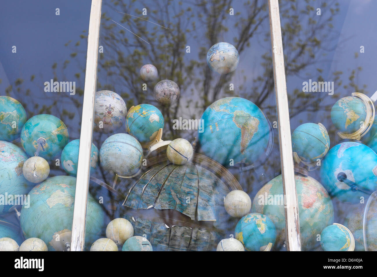 Amsterdam, The Netherlands, showcase a collection of globes Stock Photo ...