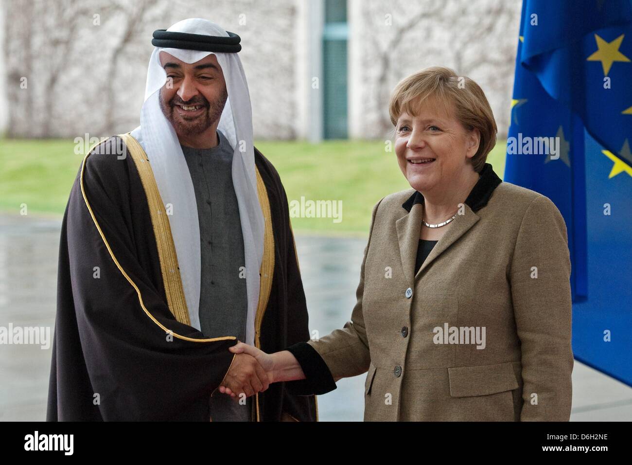 German Chancellor Angela Merkel (CDU) welcomes Crown Prince of Abu ...