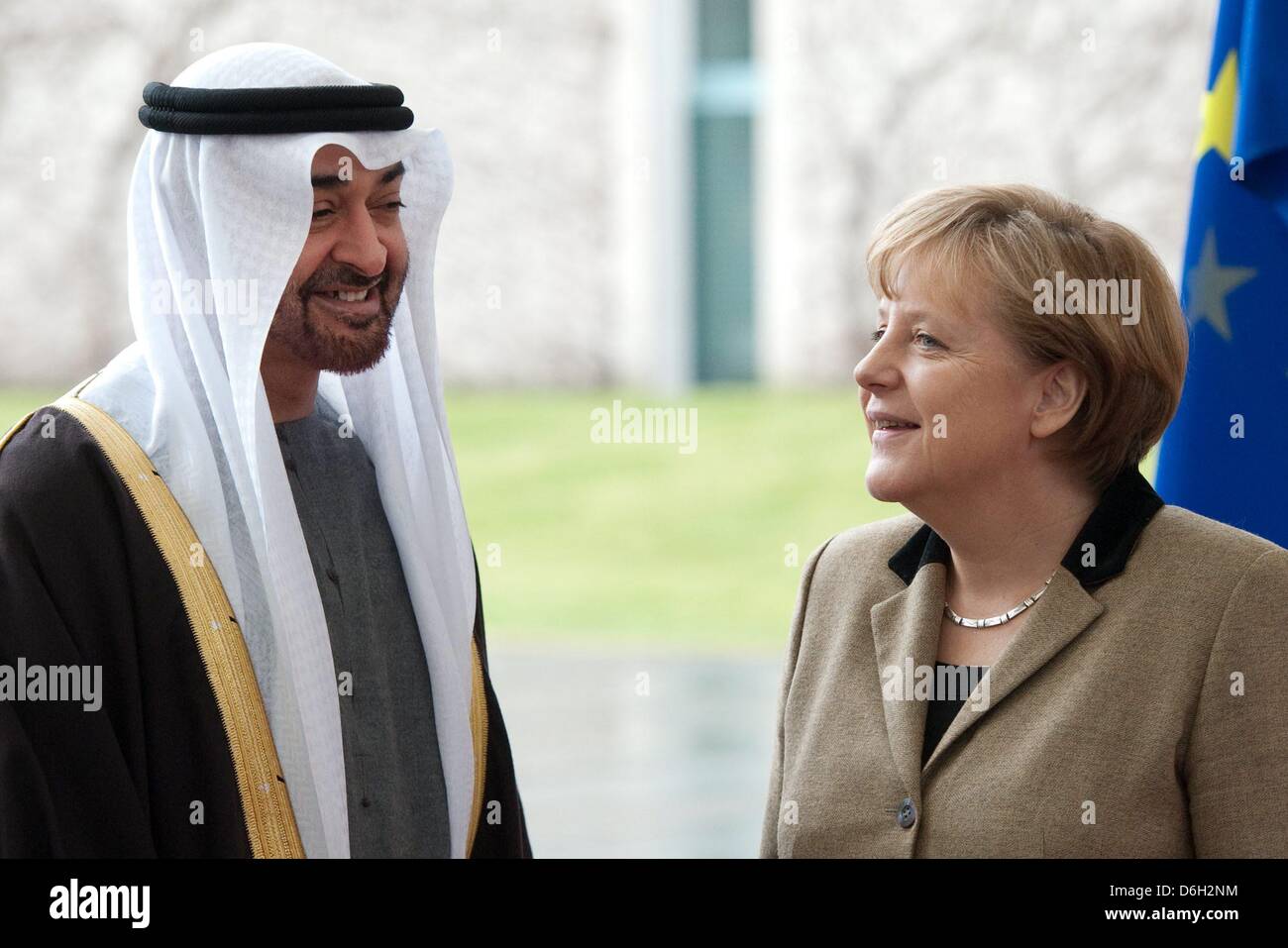 German Chancellor Angela Merkel (CDU) welcomes Crown Prince of Abu ...