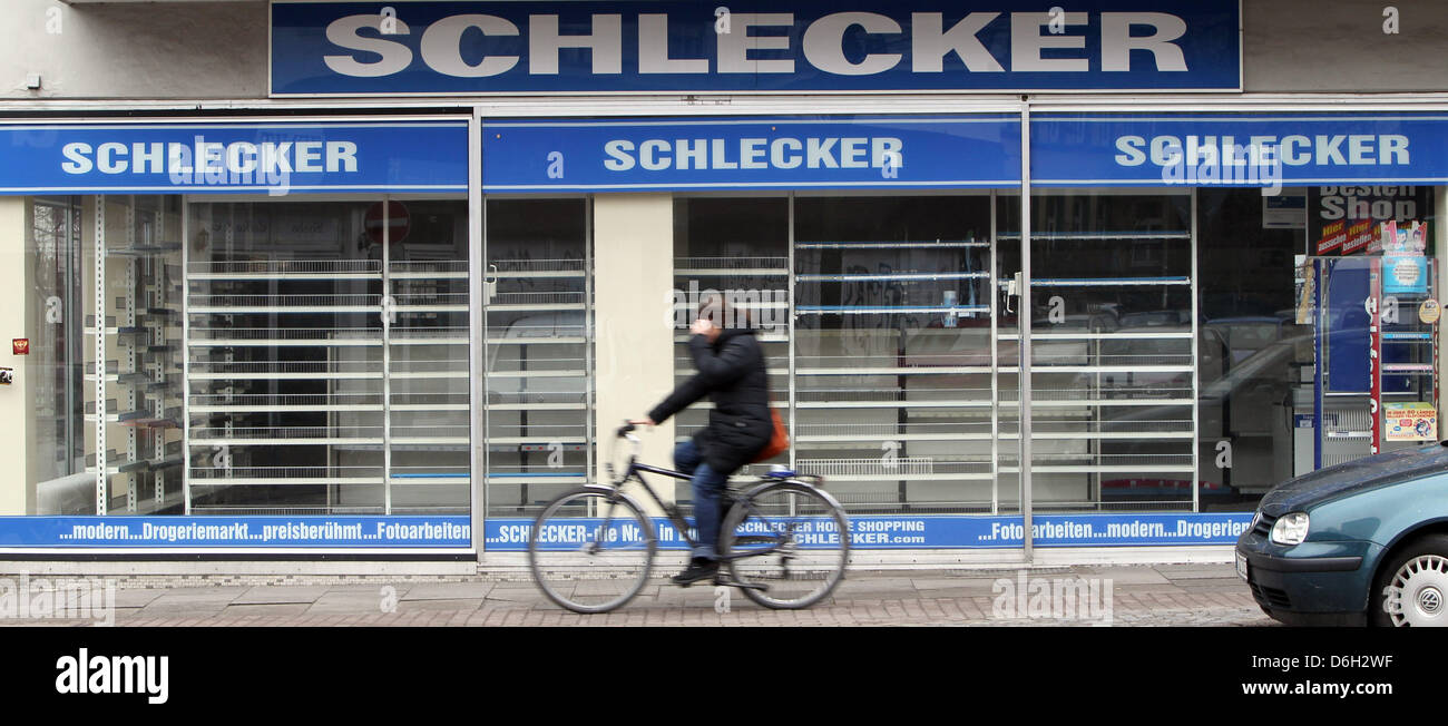 A closed store of the drug store chain Schlecker is pictured in Hamburg ...