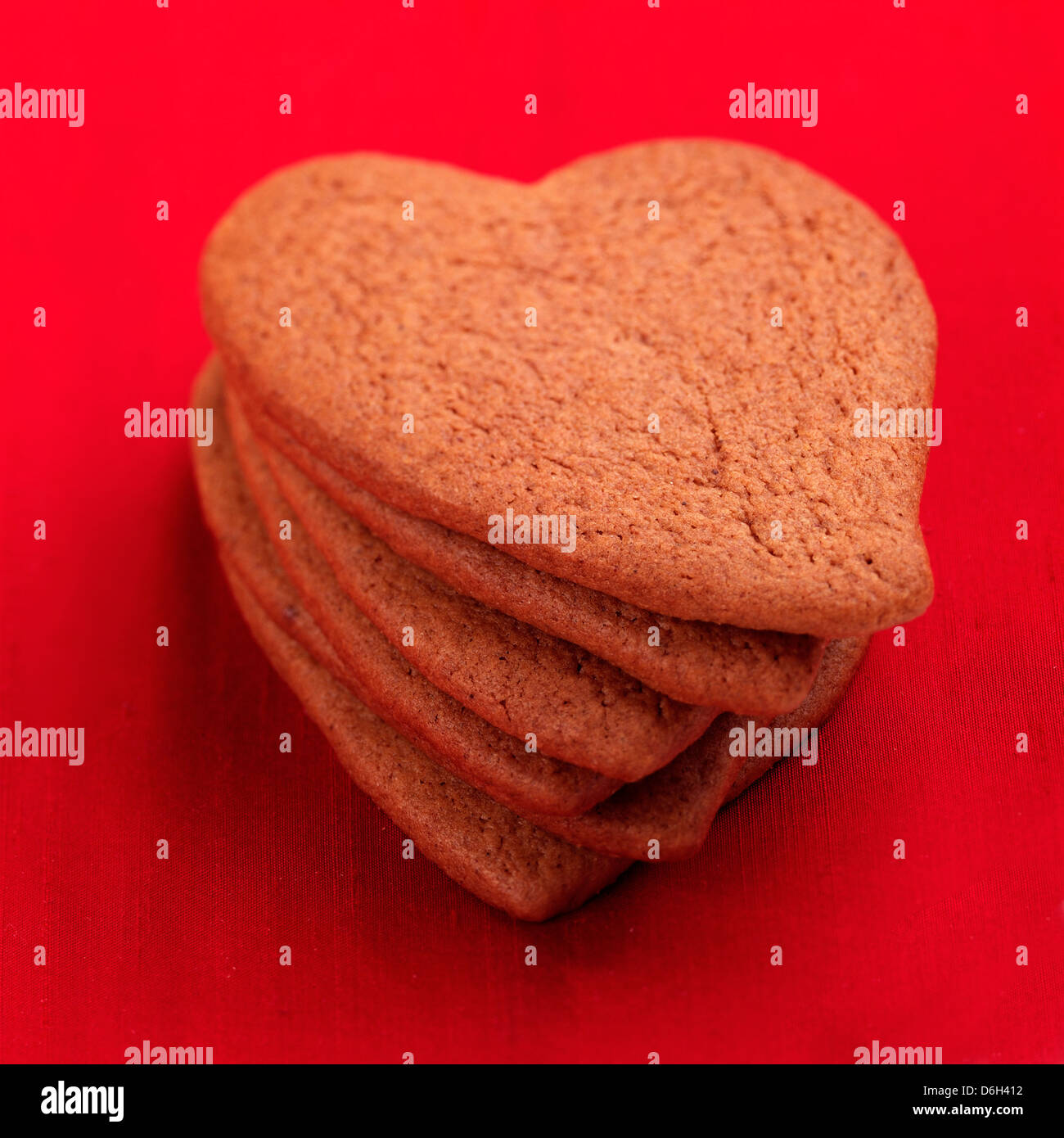 Valentines ginger heart biscuits Stock Photo - Alamy