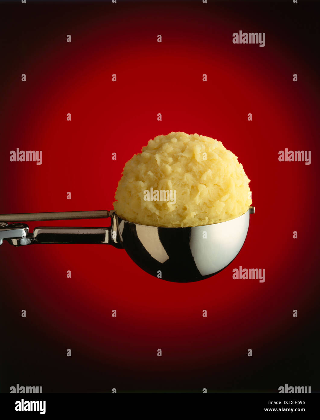 Mashed potato scoop hi-res stock photography and images - Alamy
