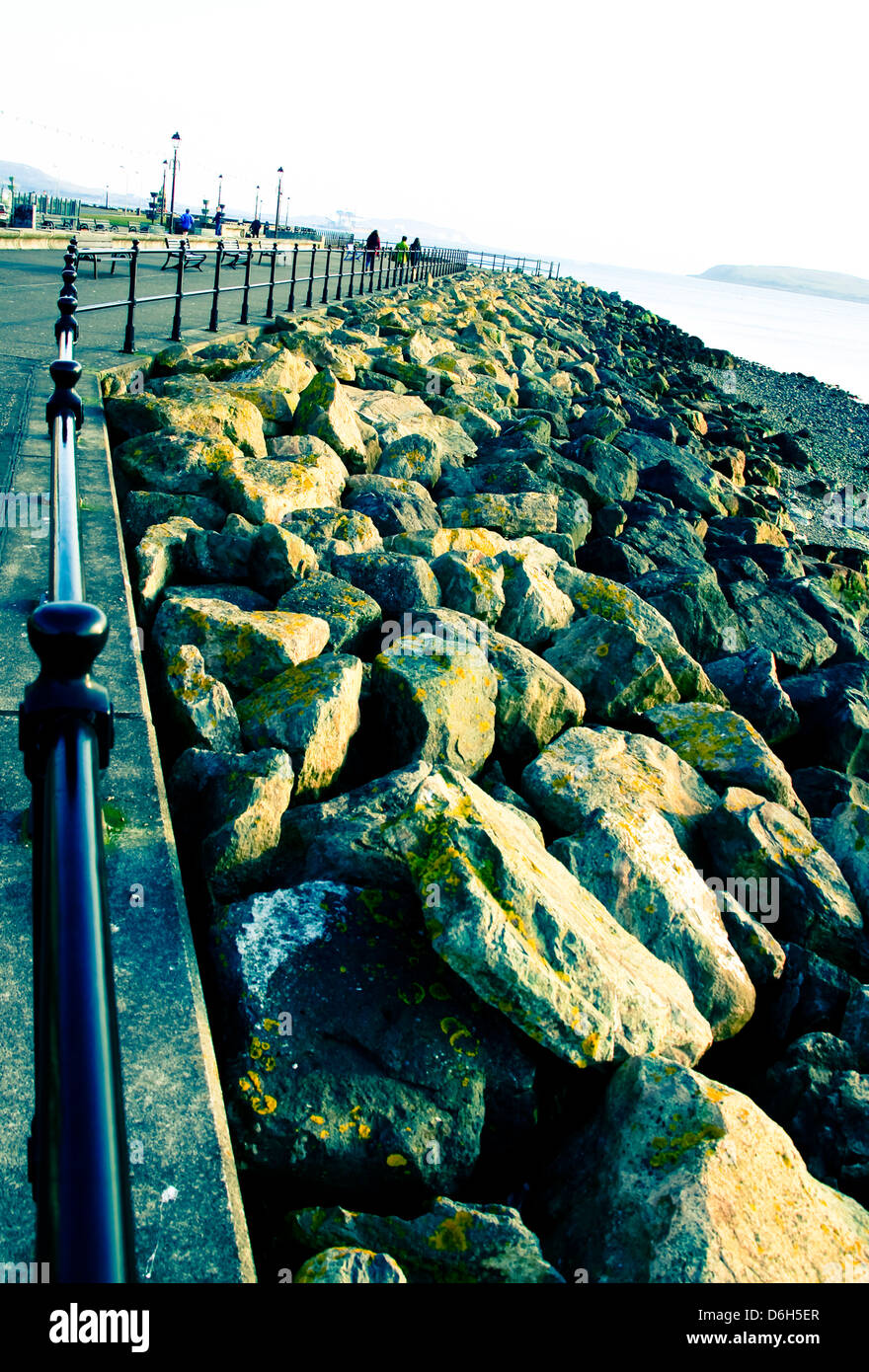 Rock stone boulders breakwater hi-res stock photography and images - Alamy