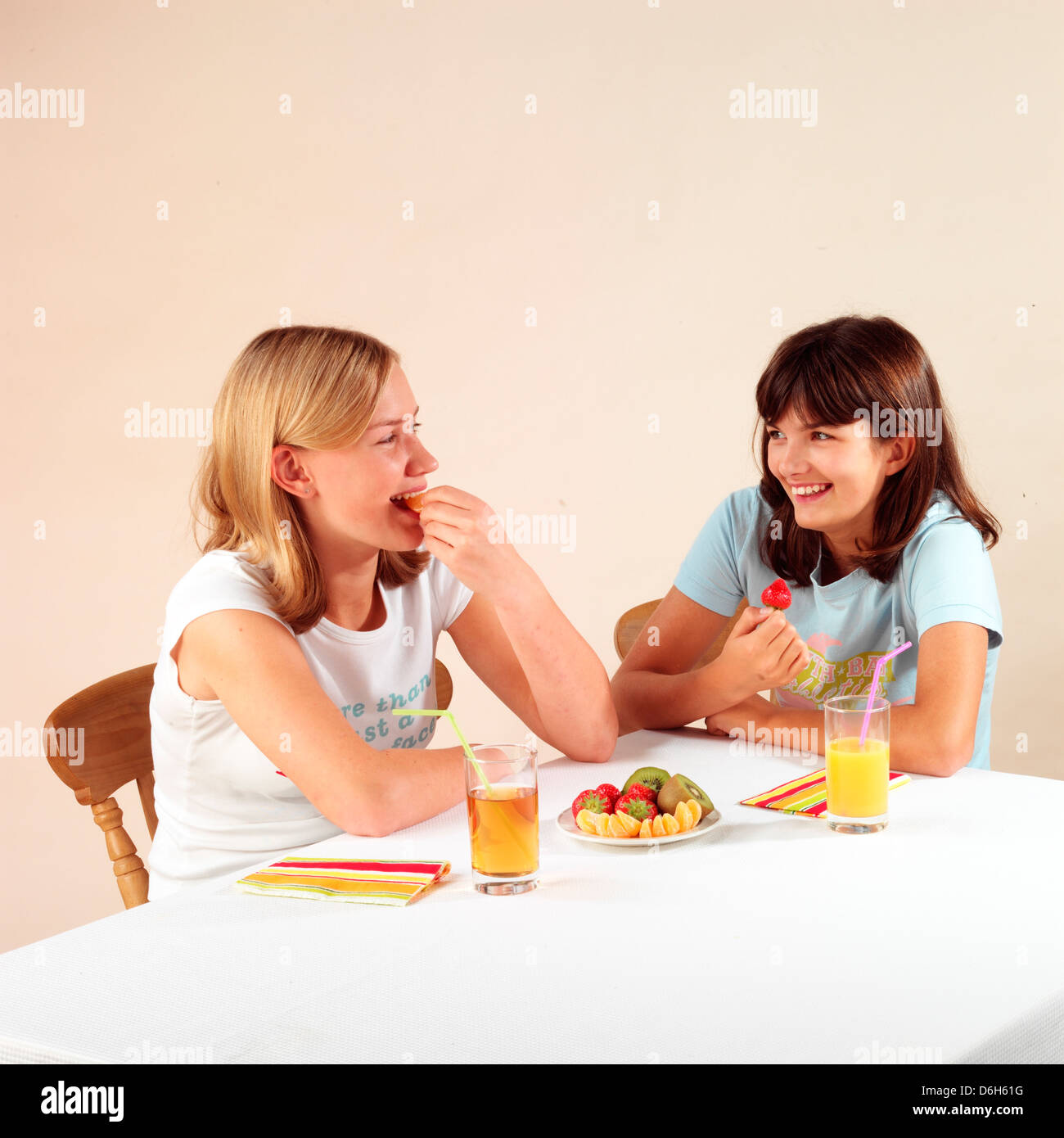 Children eating and drinking Stock Photo - Alamy