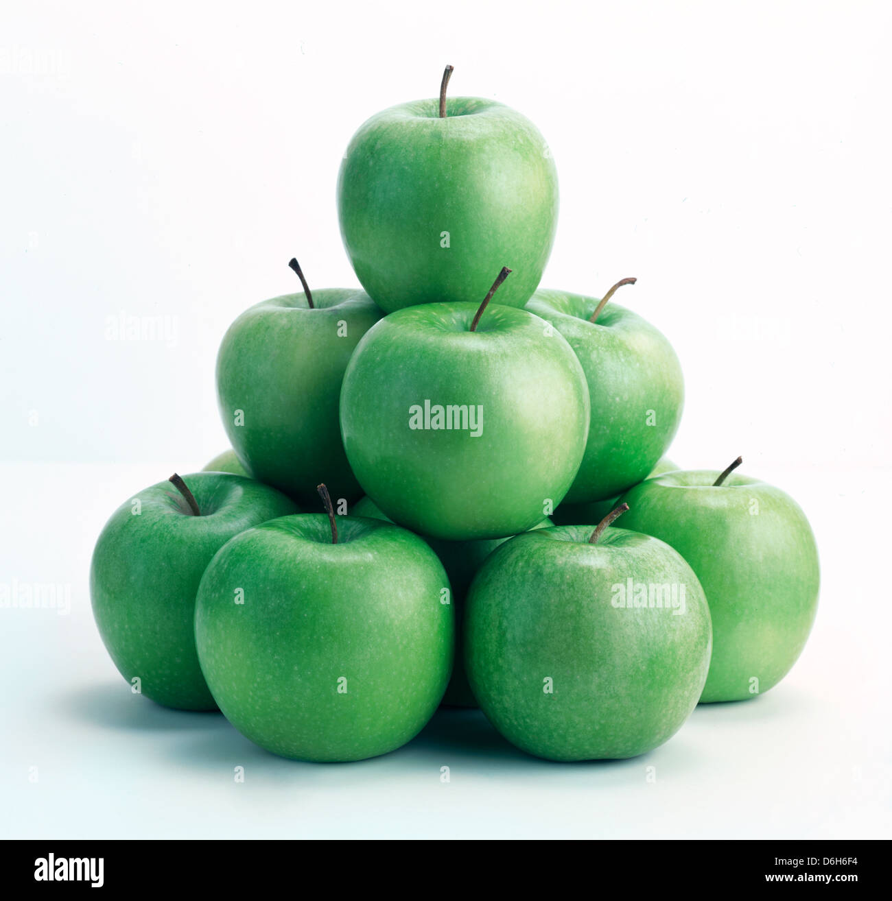 Apple pyramid hi-res stock photography and images - Alamy