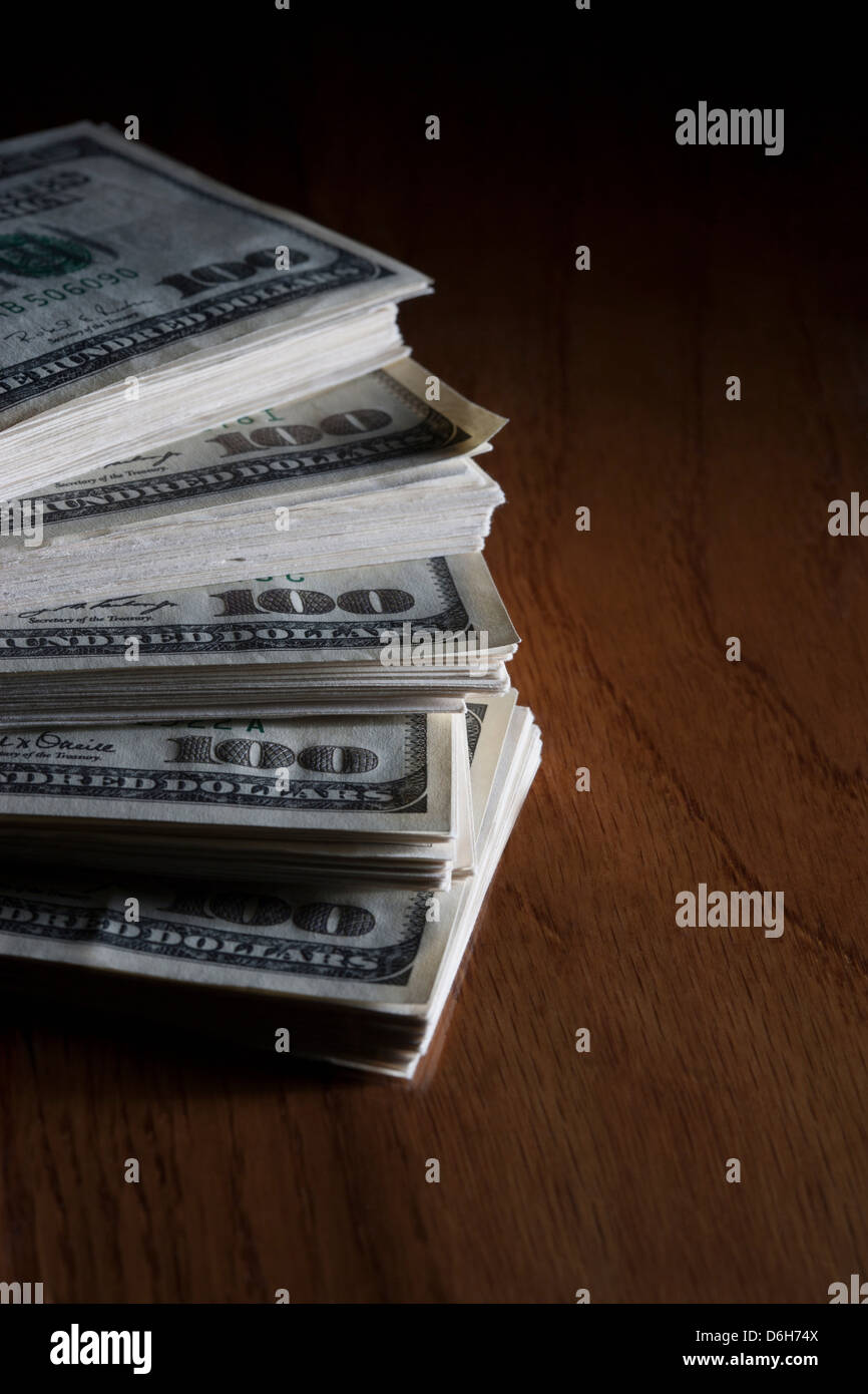 Stacks of hundred dollar bills Stock Photo - Alamy