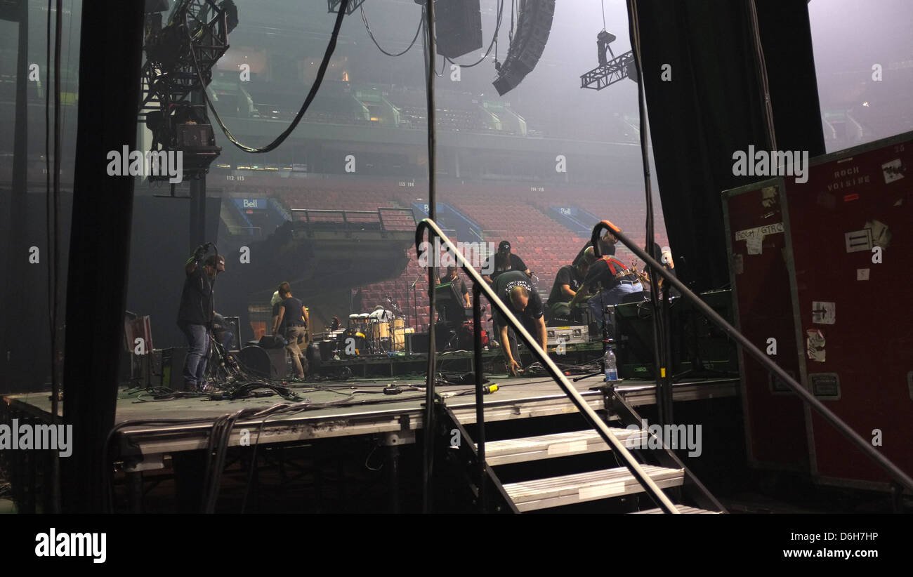 Roadie instruments hi-res stock photography and images - Alamy