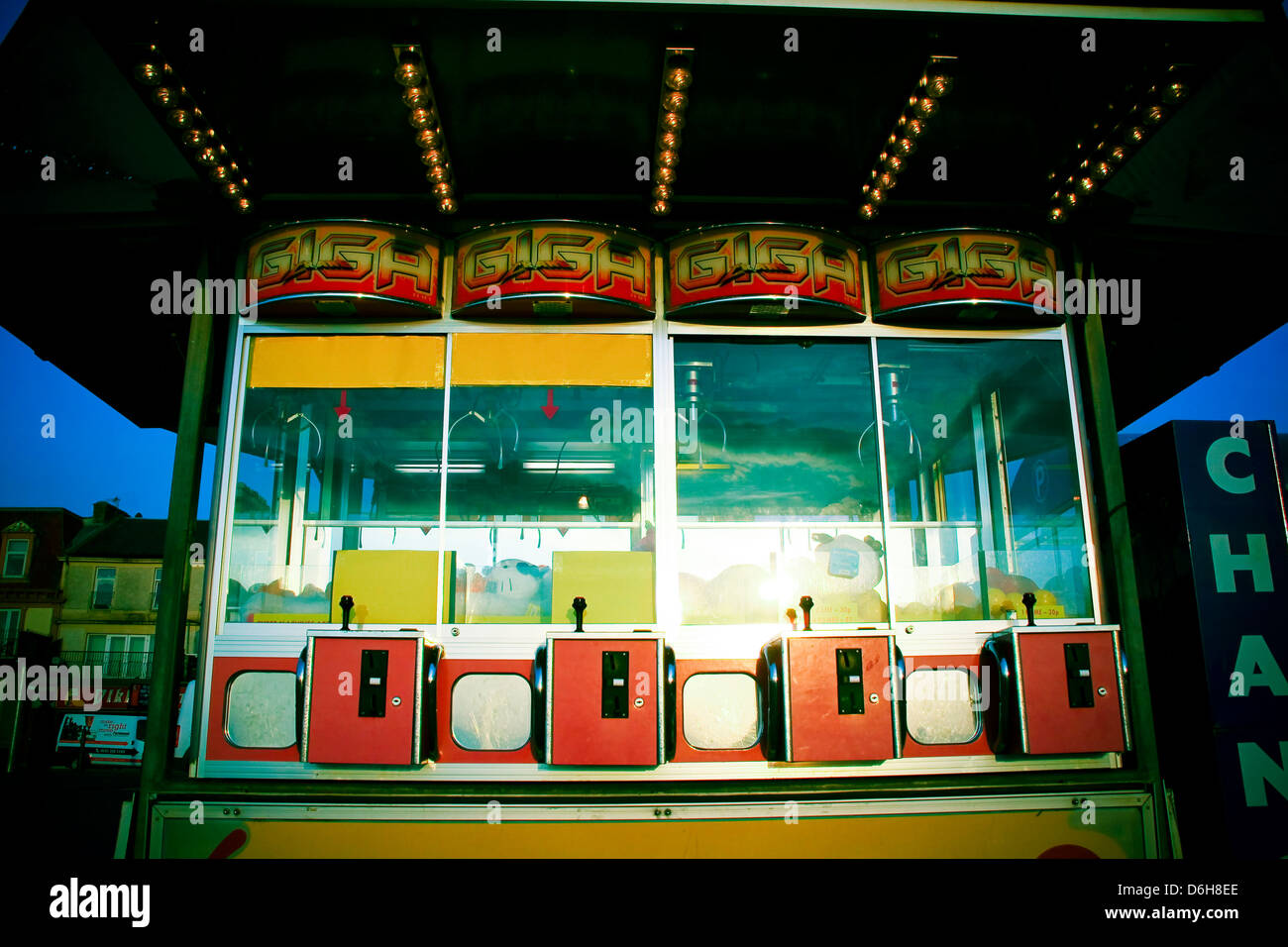 Claw game hi-res stock photography and images - Alamy