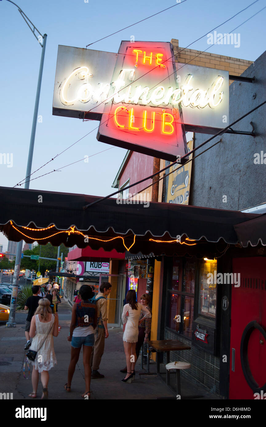 Clubs and bars hi-res stock photography and images - Alamy