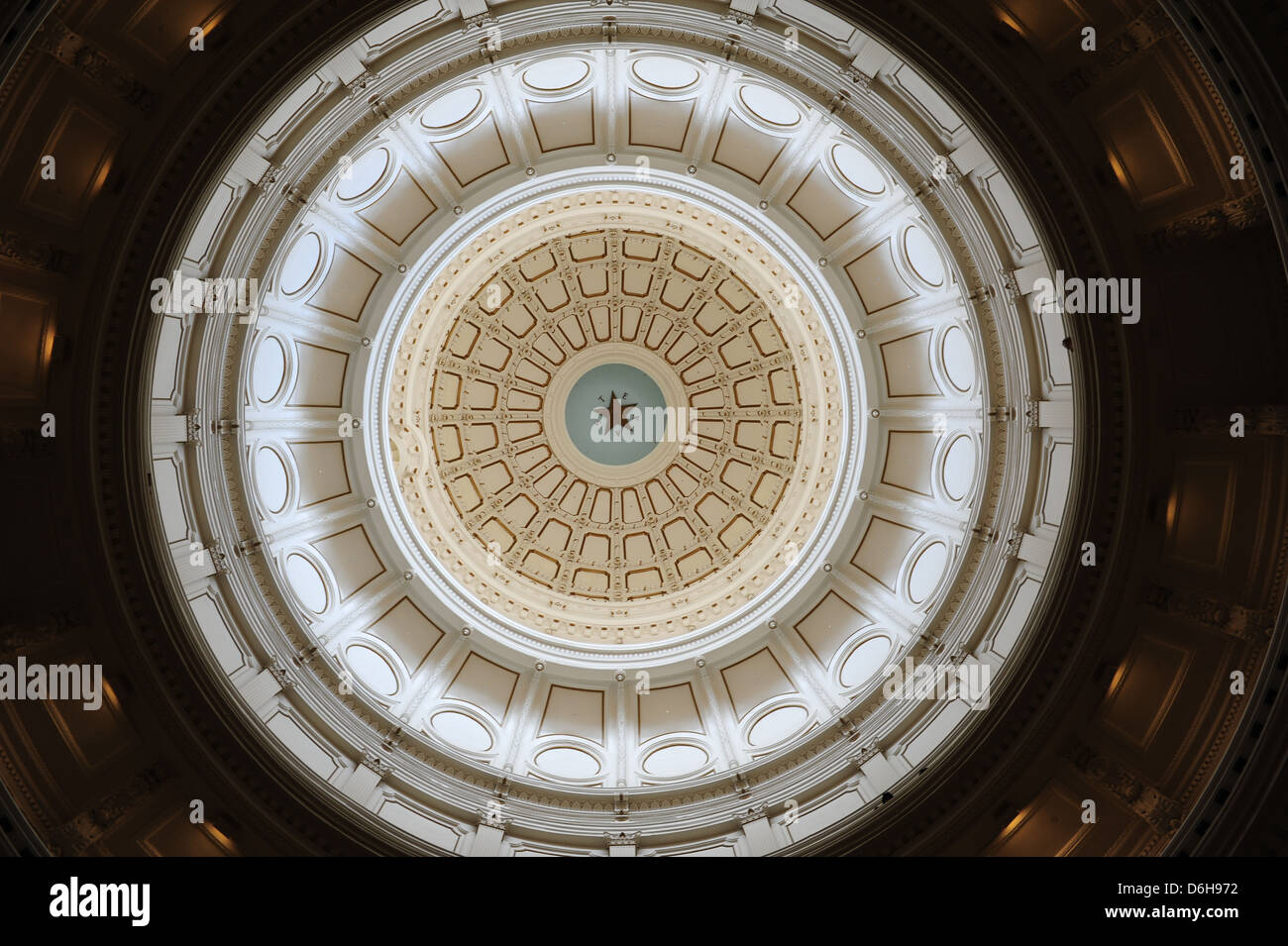 Texas state capitol building interior hi-res stock photography and ...