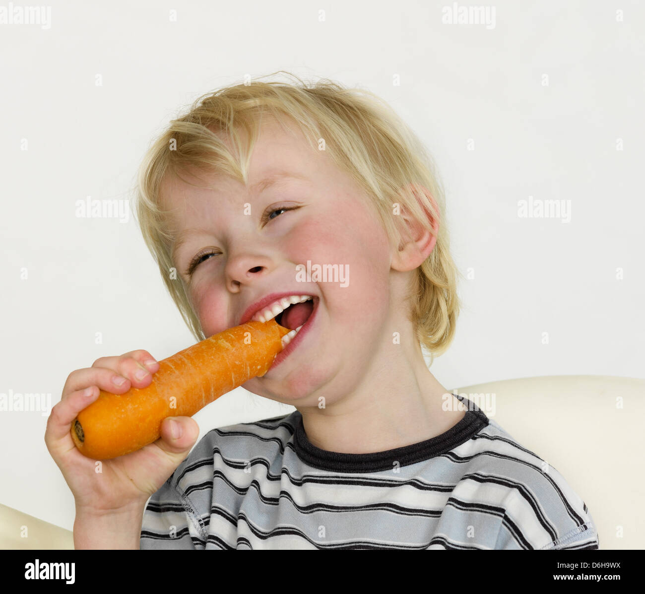 Bitten carrot hi-res stock photography and images - Alamy