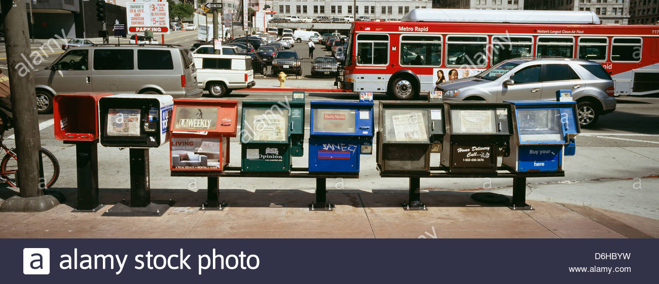 Newspaper Kiosk Usa Stock Photos & Newspaper Kiosk Usa Stock Images - Alamy