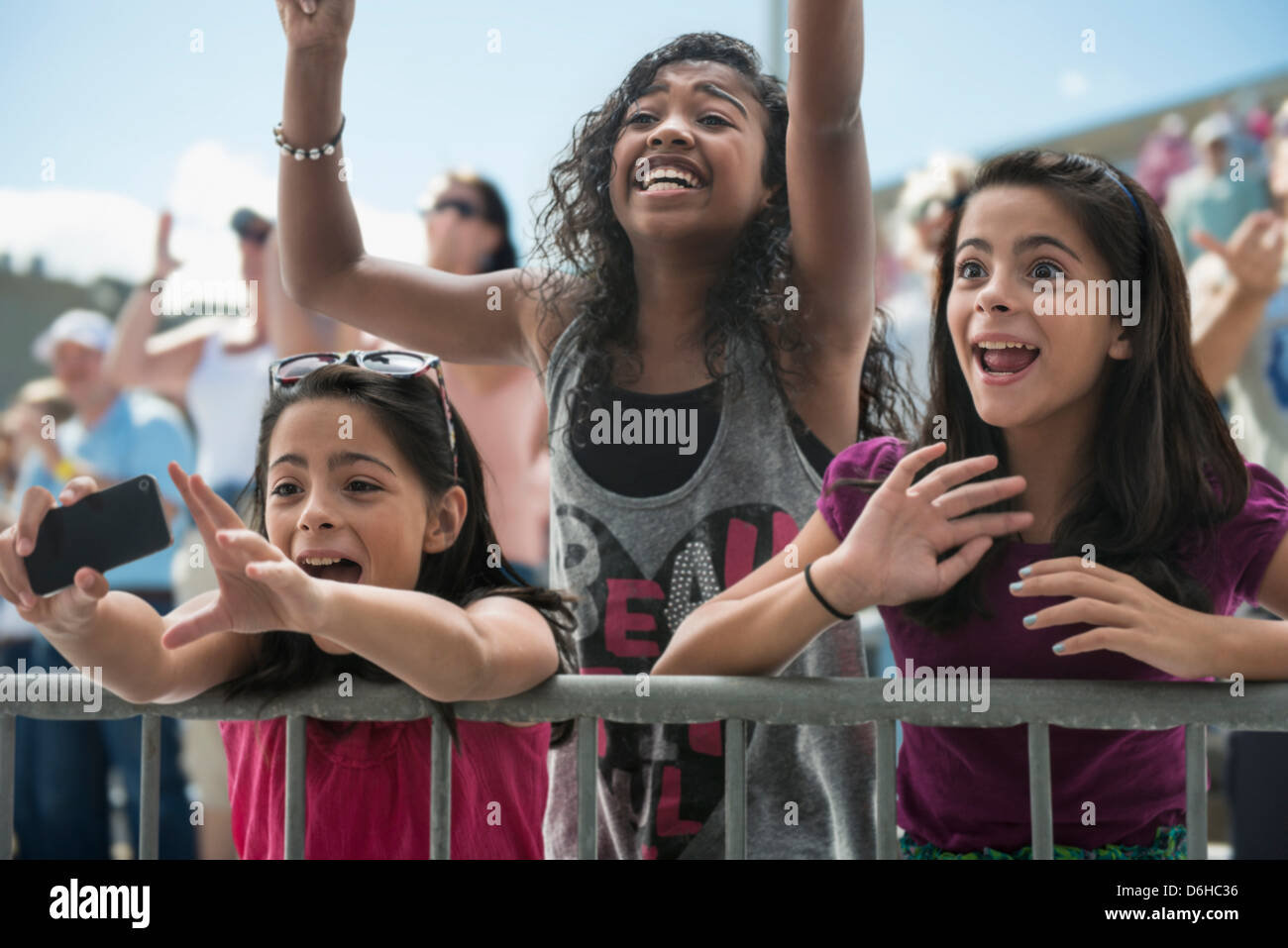 Girls Screaming At Concert High Resolution Stock Photography and Images ...