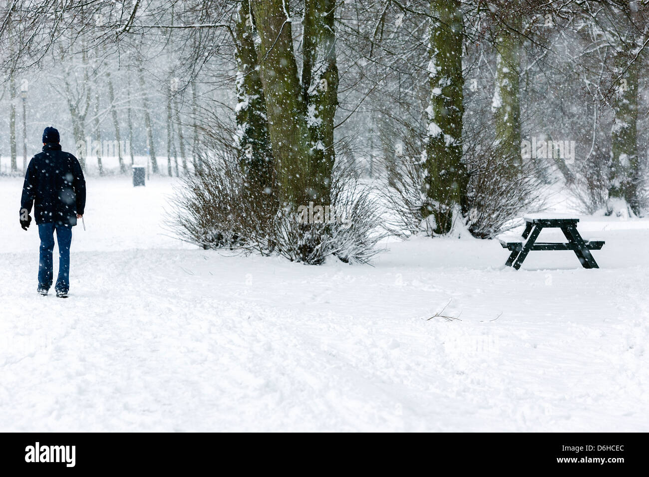 Walking through snow blizzard hi-res stock photography and images - Alamy
