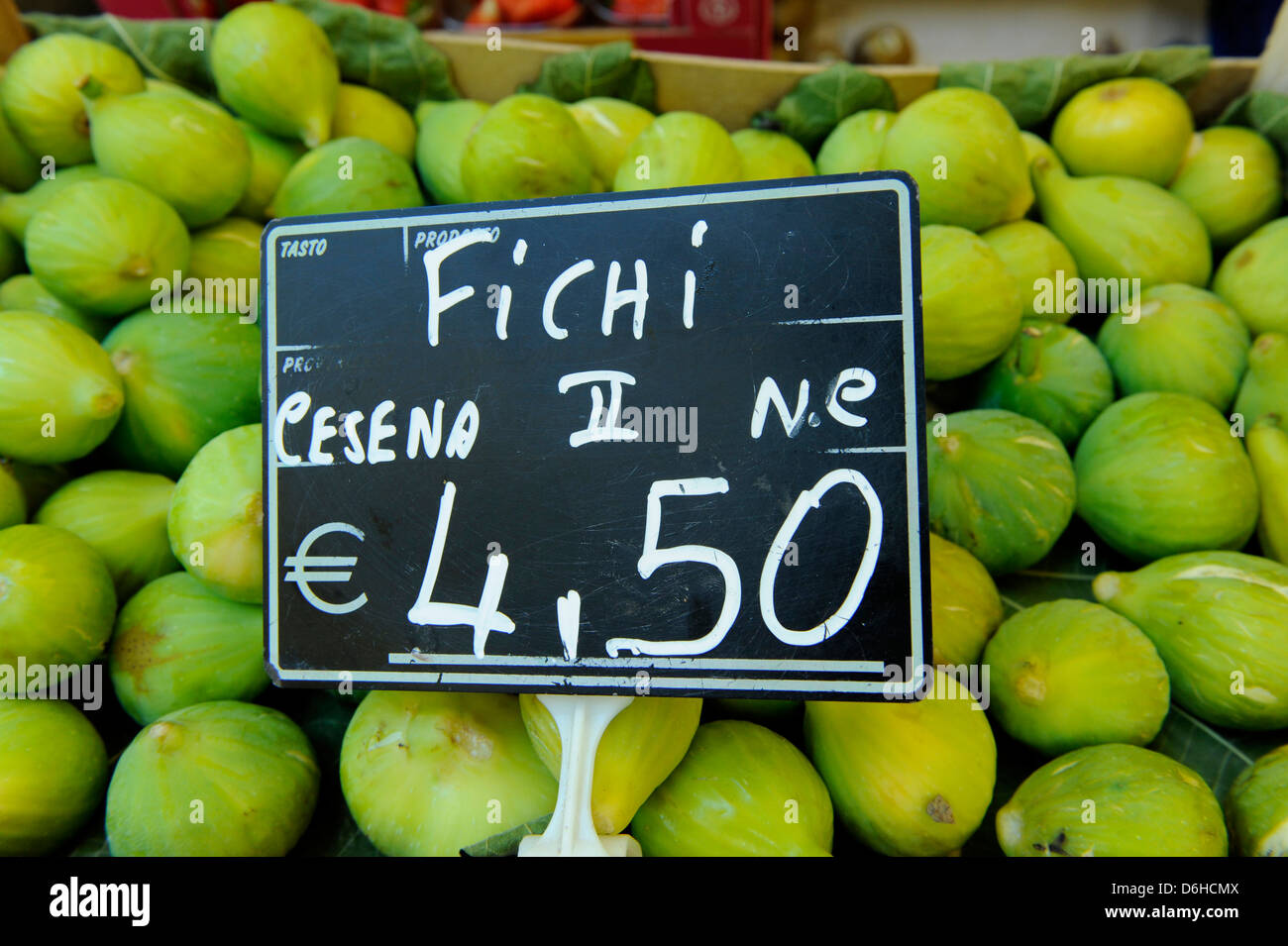 Italian Fruit Market High Resolution Stock Photography and Images - Alamy