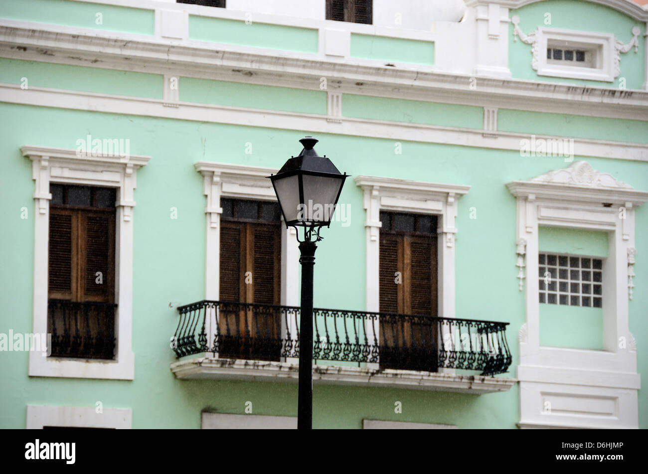 Colorful green building in Old San Juan, Puerto Rico Stock Photo - Alamy