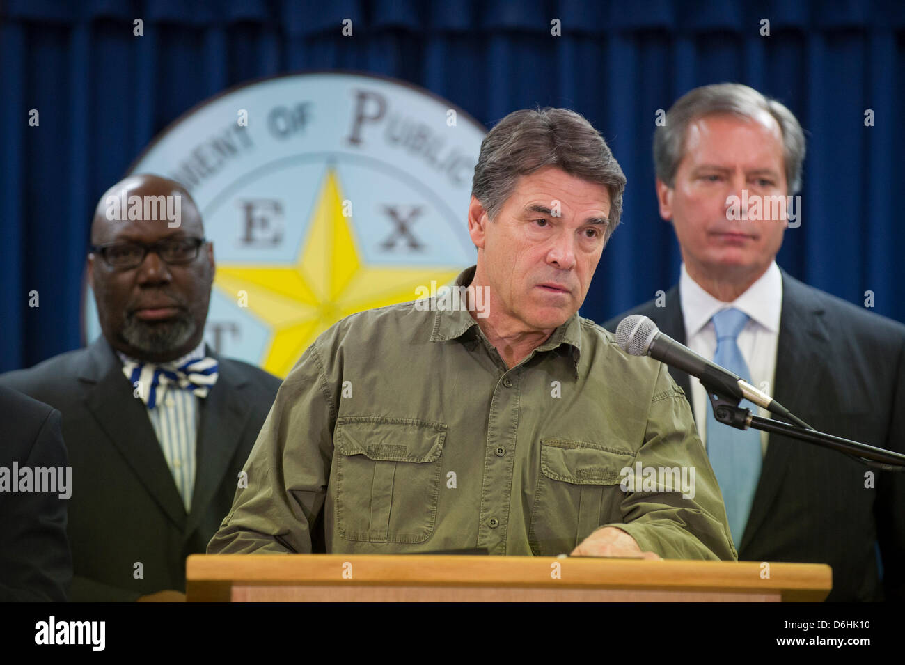 Texas Gov. Rick Perry makes statement following fertilizer plant ...