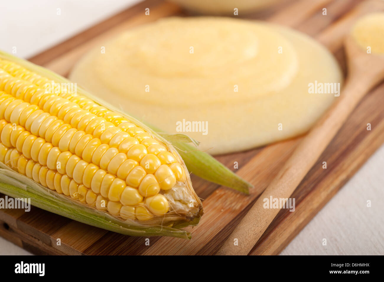 polenta traditional north Italy corn maize flour cream with cob Stock ...
