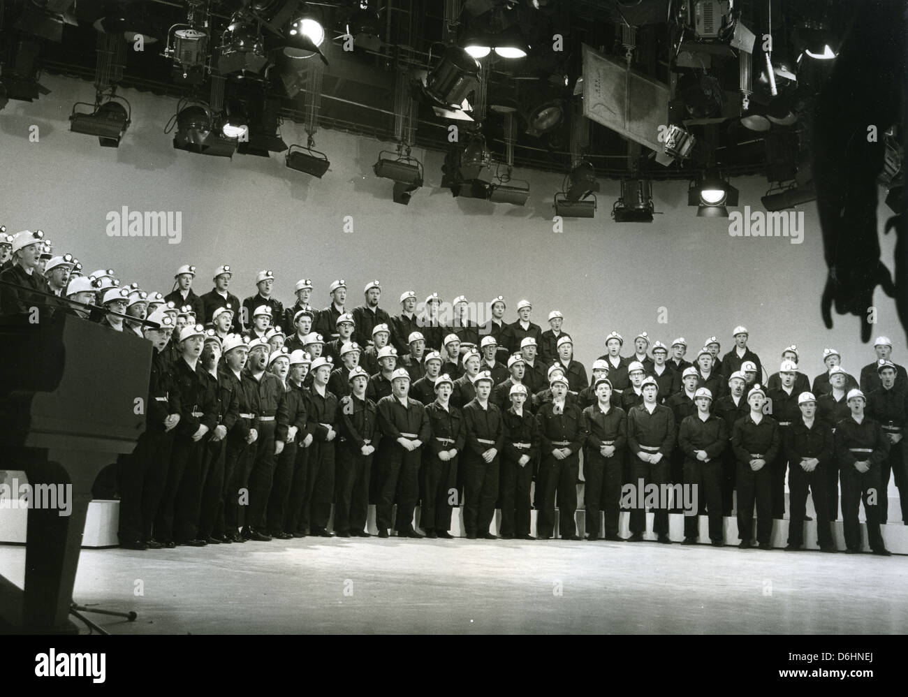 Welsh singers hi-res stock photography and images - Alamy