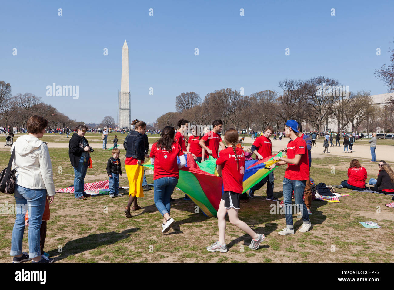 Adults and children playing together hi-res stock photography and ...