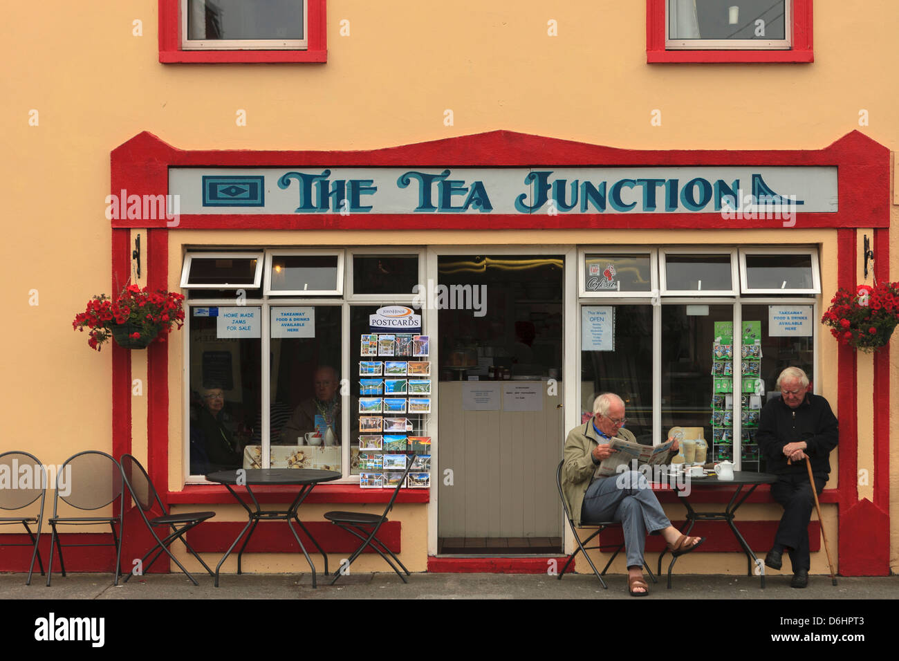 Kinvarra, County Galway, Ireland. Storefront Stock Photo - Alamy