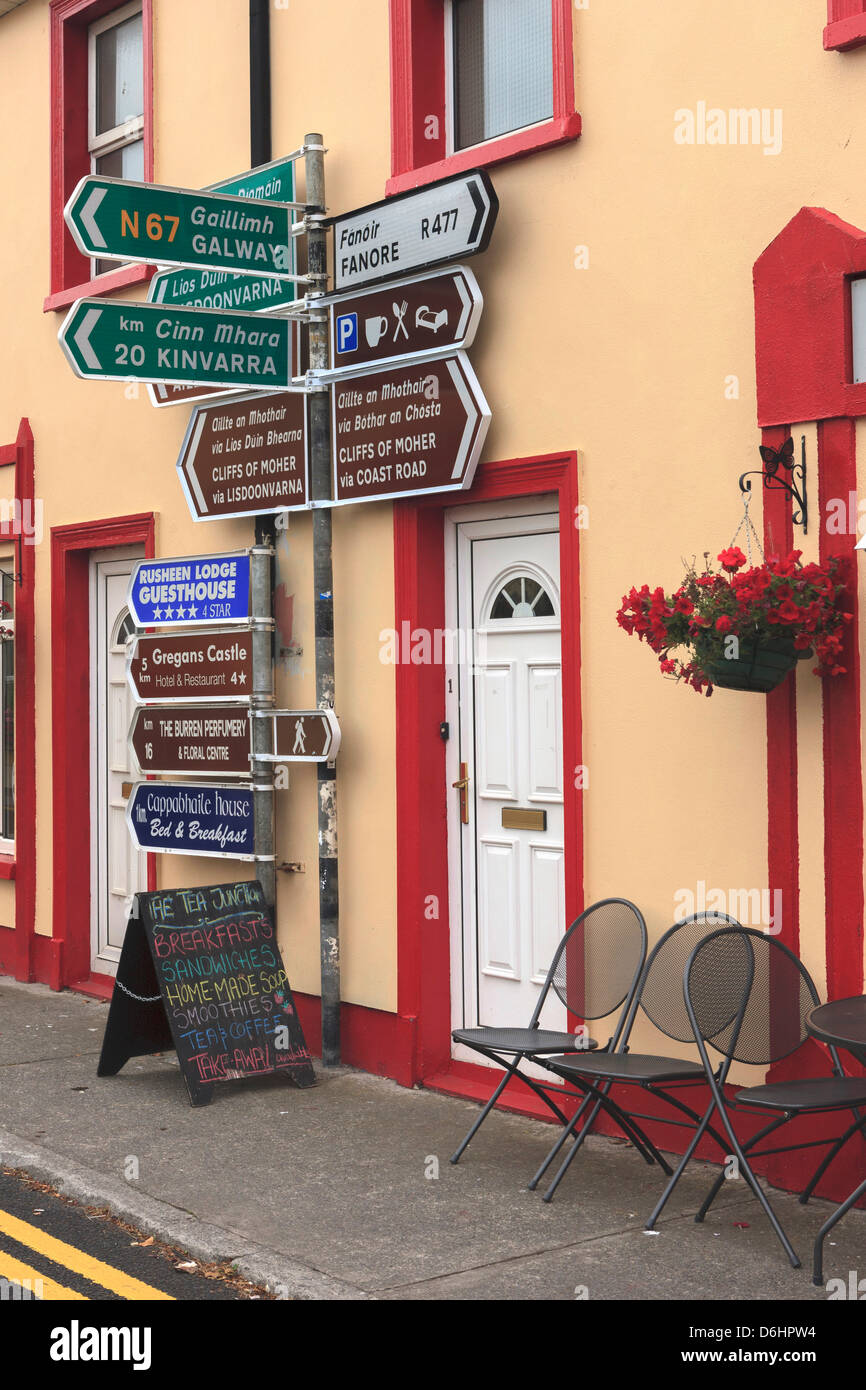 County galway ireland road sign hi-res stock photography and images - Alamy