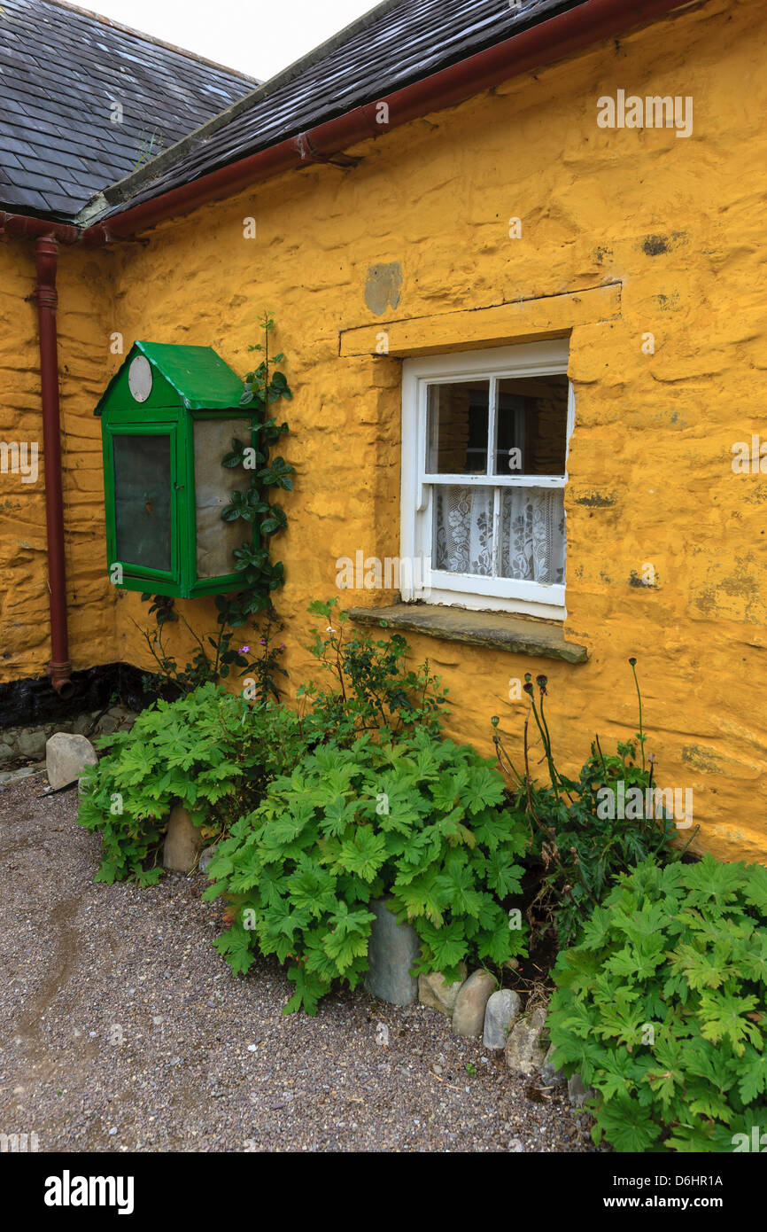 Muckross traditional farms hi-res stock photography and images - Alamy