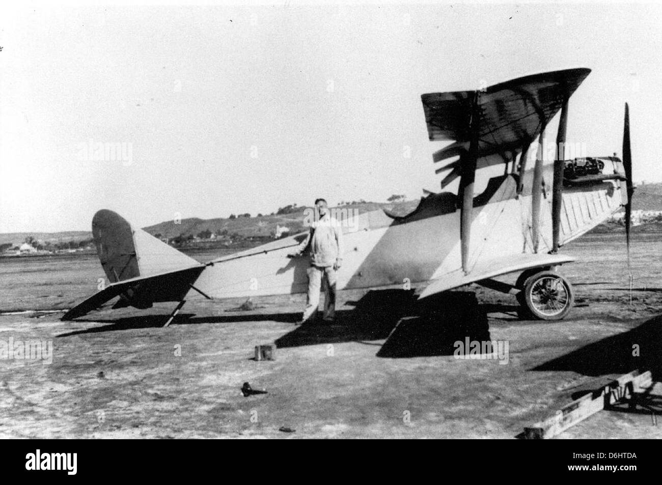 04-00143 Bill Van den Akker next to a Jenny Stock Photo - Alamy