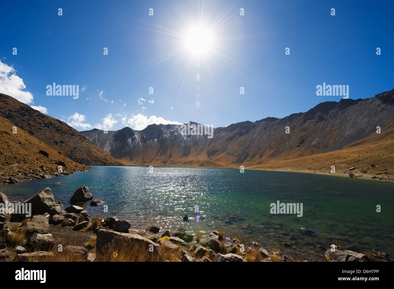 Toluca lake hi-res stock photography and images - Alamy