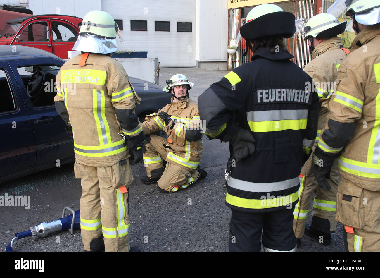 Berlin, Germany, firefighter explains the way before going Stock Photo ...