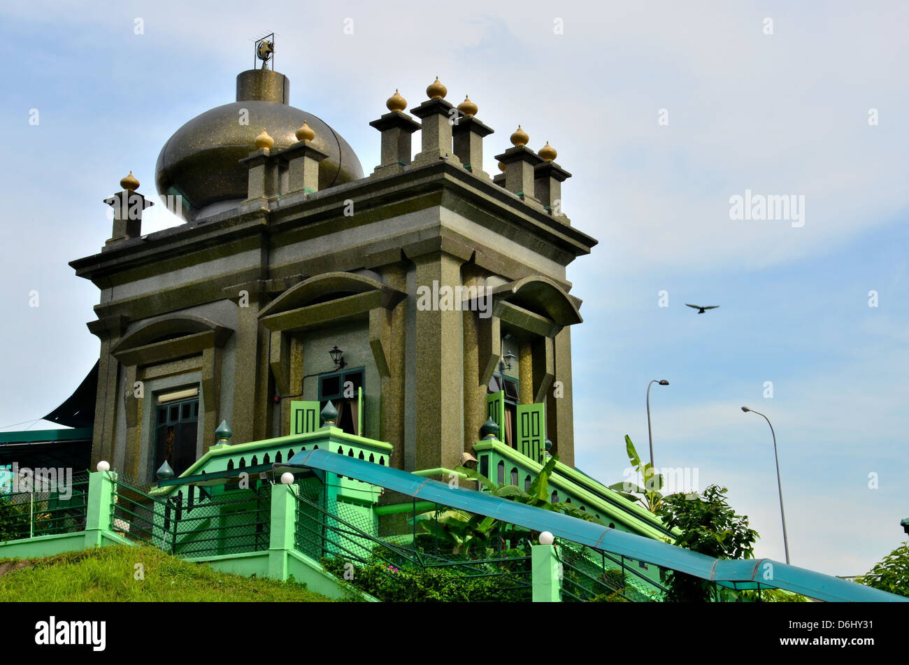 Habib Noh Muslim mystic shrine Singapore Stock Photo - Alamy
