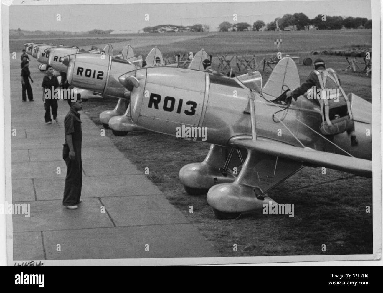 Pre war military hi-res stock photography and images - Alamy