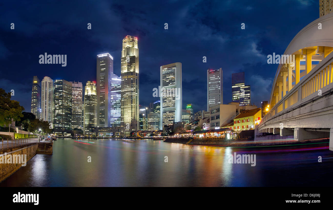 Singapore Central Business District (CBD) City Skyline Along Boat Quay ...