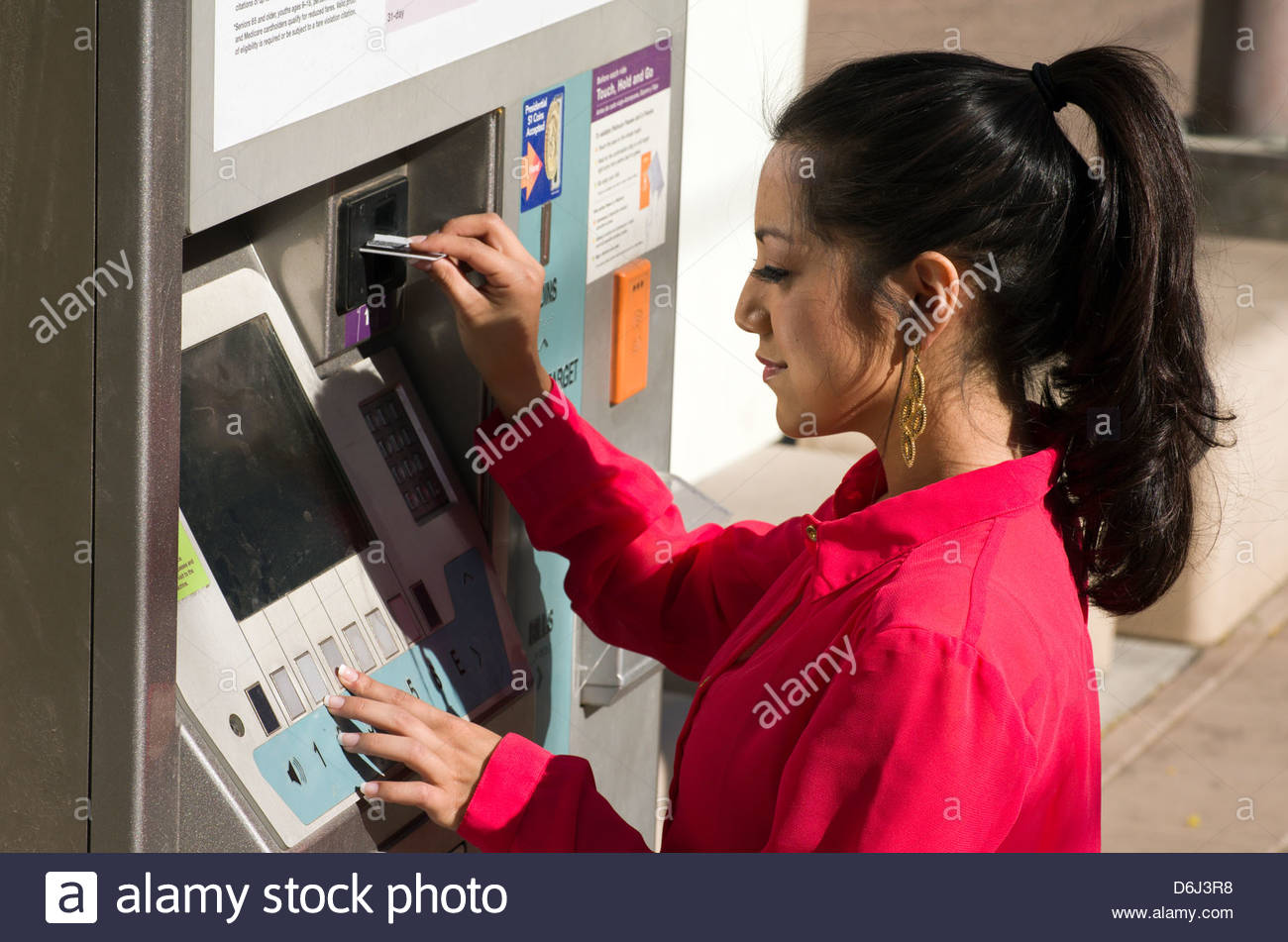Vending Bus High Resolution Stock Photography and Images - Alamy