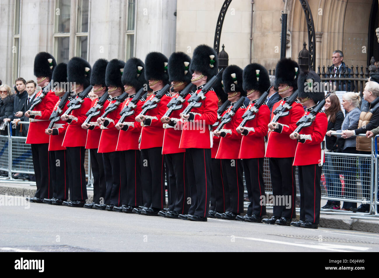 Welsh guards hi-res stock photography and images - Alamy