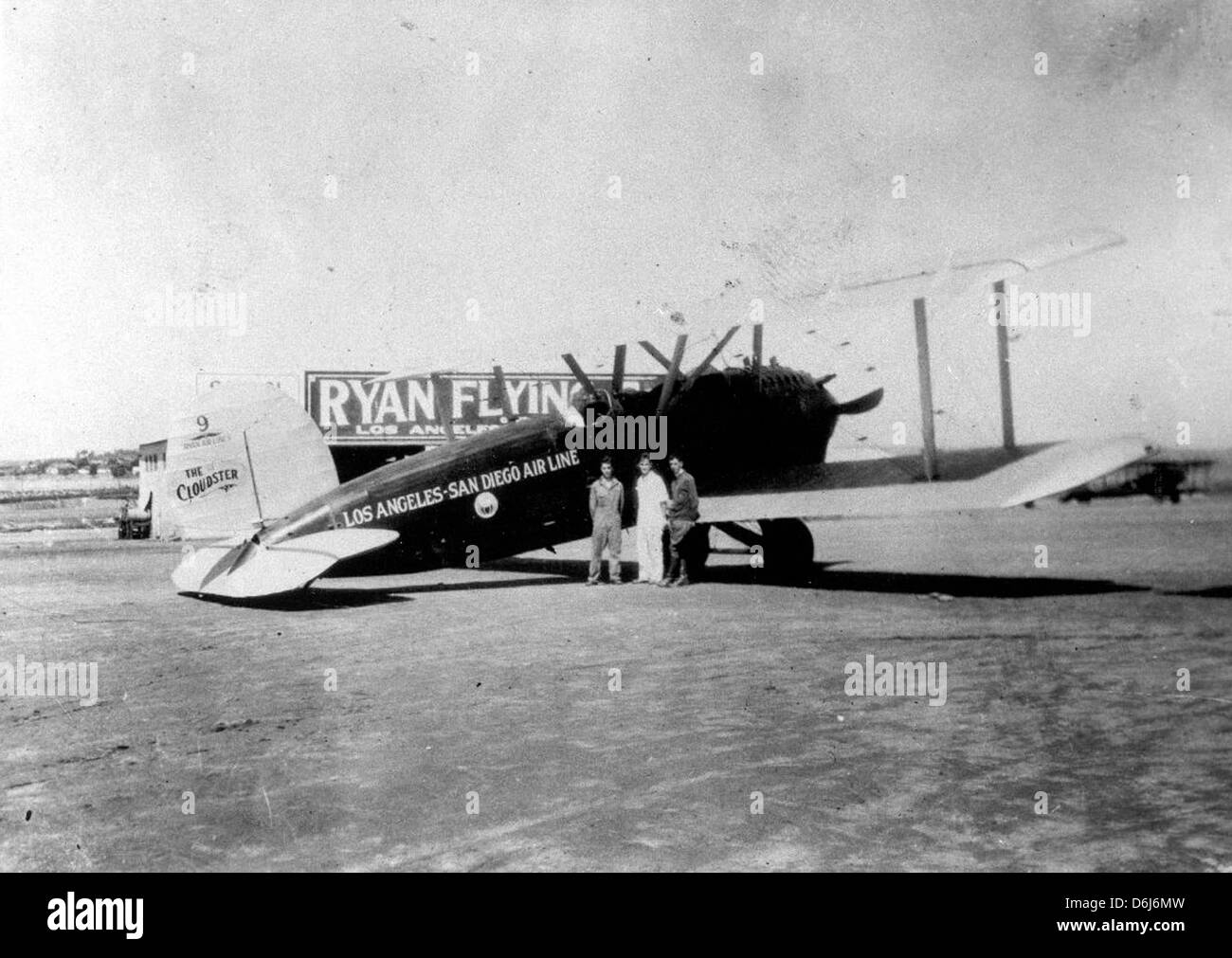 The Davis-Douglas Cloudster, powered by a Liberty L-12 engine, was an ...