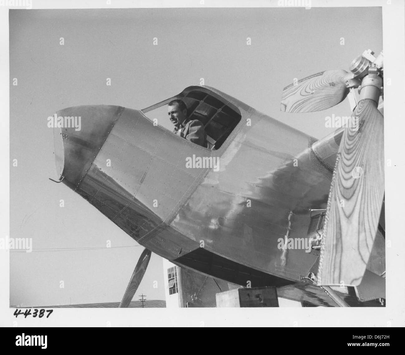 The Ryan VZ-3RY Vertiplane, developed in 1958, is a unique aircraft ...