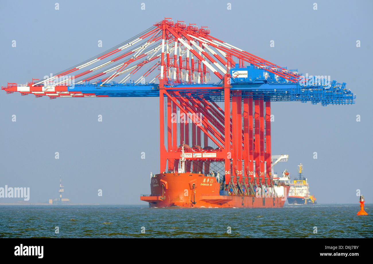 The first four container bridges for the new deepwater port arrive off ...