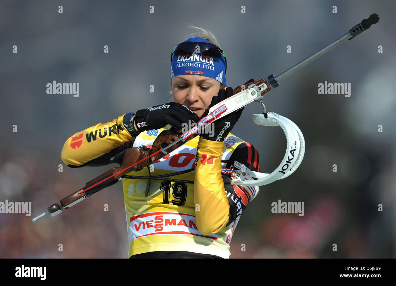Magdalena Neuner Shooting