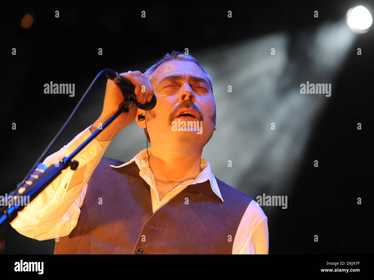 The lead singer of the British band Tindersticks, Stuart A. Staples ...
