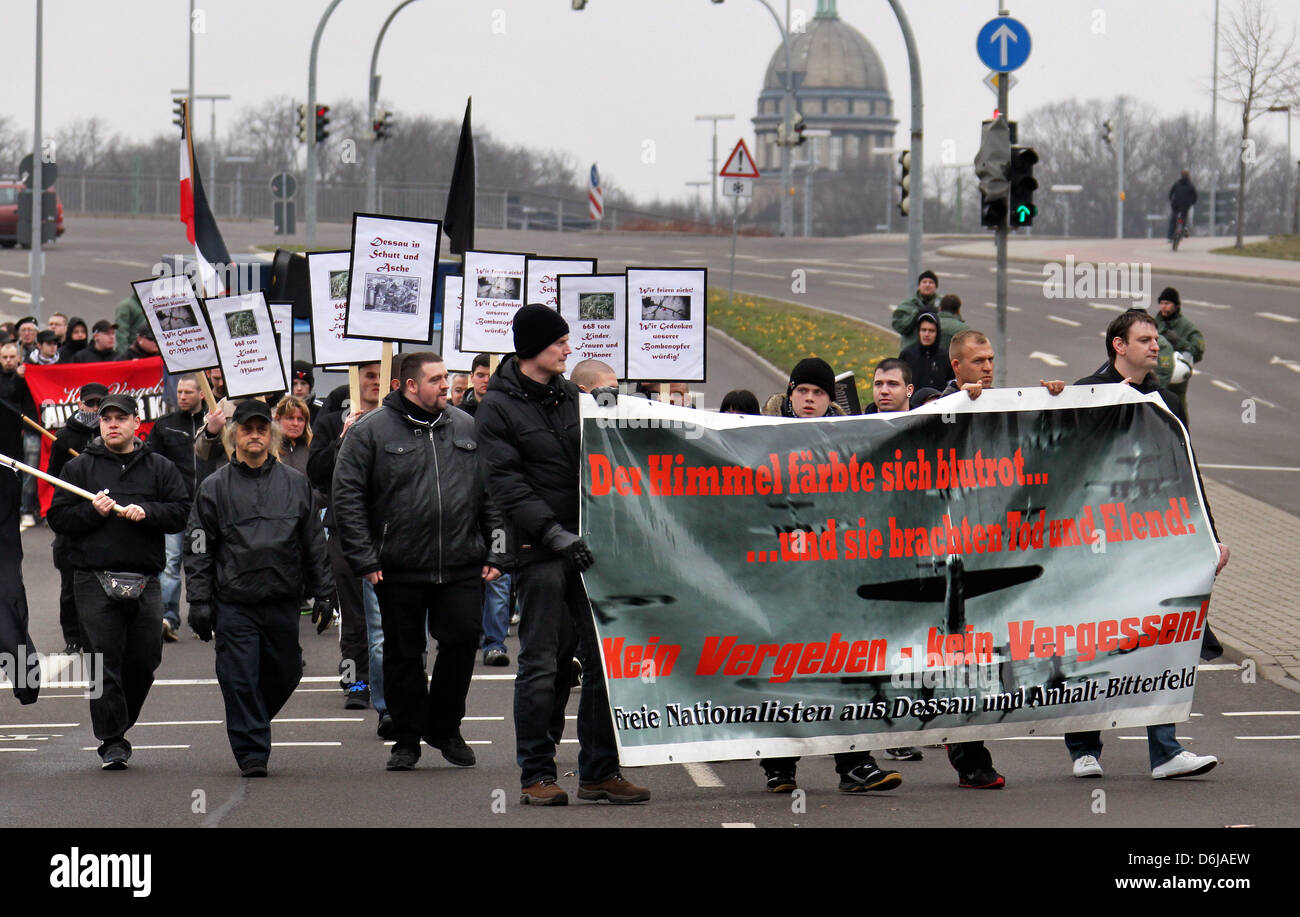Far right extremist hi-res stock photography and images - Alamy