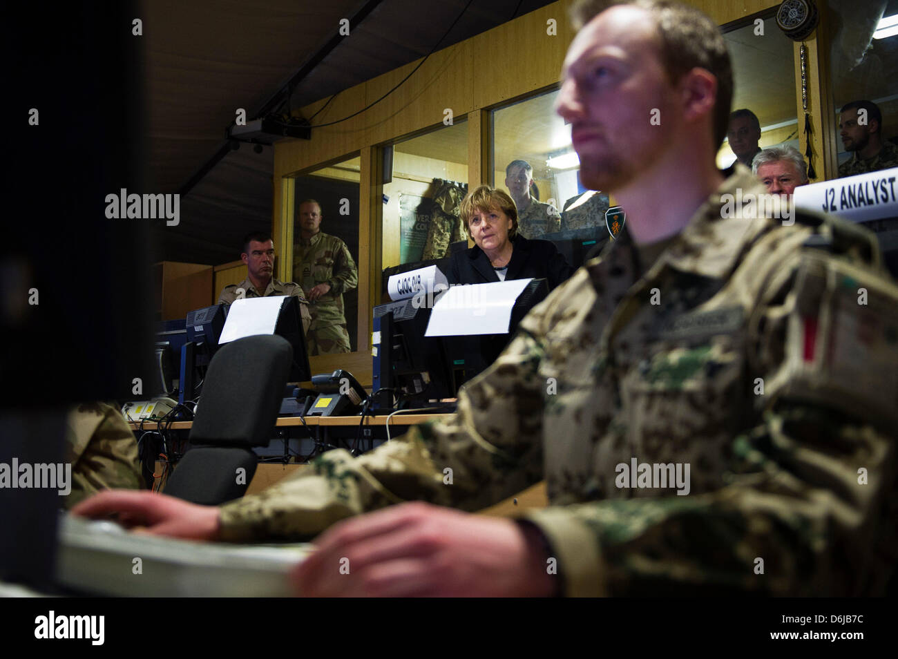 Joint operations center hi-res stock photography and images - Alamy