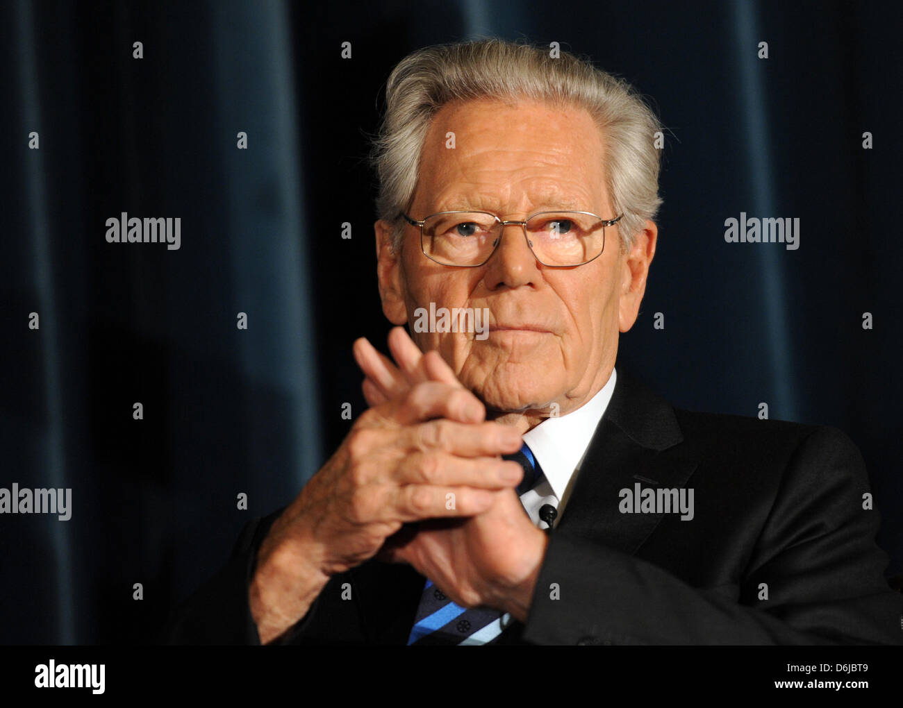 Author Hans Kueng sits on stage during the premiere of his book 'Jesus ...