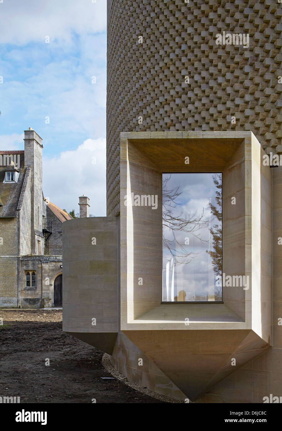 Ripon Chapel, Cuddesdon, United Kingdom. Architect: Niall McLaughlin ...